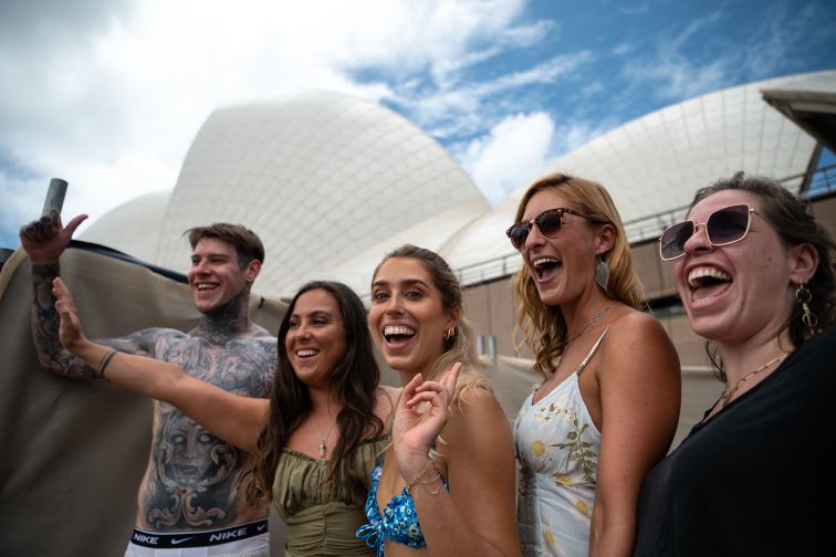 Sydney ushers in 2023 with a bang - By Millie Muroi and Christopher ...