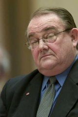 Senator Alan Eggleston renews defaults claims against CBA