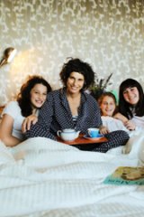 Conway girls singing the same tune