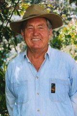 Bill Peach dead: Australia loses renowned journalist to cancer