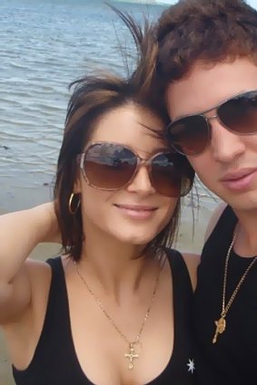 Slain digger's girlfriend cherishes e-mementoes