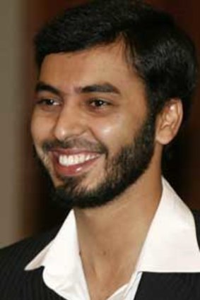 AFP commissioner fronts Haneef inquiry