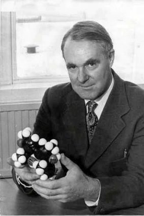 Australian chemist who won Nobel Prize