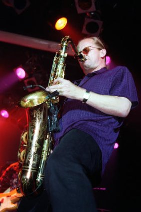 Dust clears, time to dig the sunshine