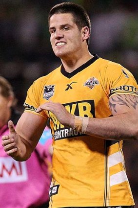 Cloud lifts over Dwyer's future following surgery