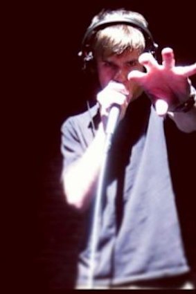 Fringe artist Sam Perry brings 'a whole new world' to beatboxing