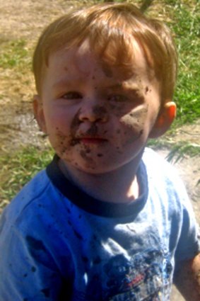 Family nightmare: child found in river