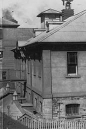 Signs set to mark Brisbane's historical landmarks