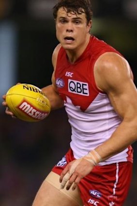 Mike Pyke has big job ahead for Sydney Swans after edging out Tom Derickx