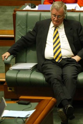 Libs welcome furore over traditional land