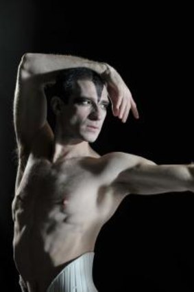 Matthew Bourne's Swan Lake review: The masculine swans return, and they ...