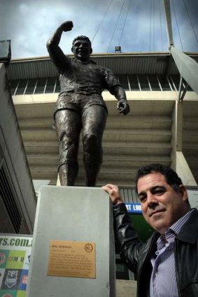 Mal Meninga statue at Suncorp Stadium a possibility