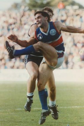 Veteran Bulldogs say Tom Liberatore 'already better' than Brownlow ...