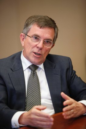 When political press conferences go bad: Ian Walker's train wreck