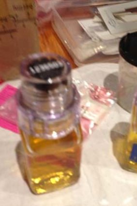 AFL sees humour in Swan drug test photos