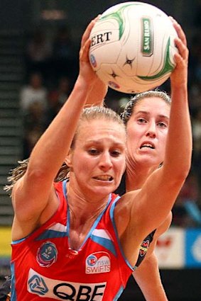 Swifts hold on to win seesaw battle