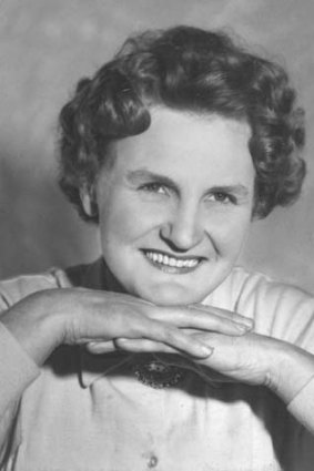 Real-life Dame Edna ready to take US by storm