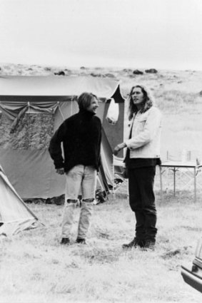 Earth, wind 'n' fired up