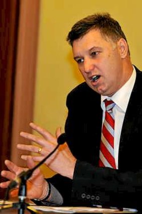 Justin Madden announces retirement from politics