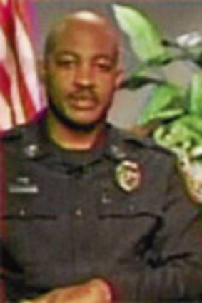 Witness casts doubt over hero of Fort Hood shootings