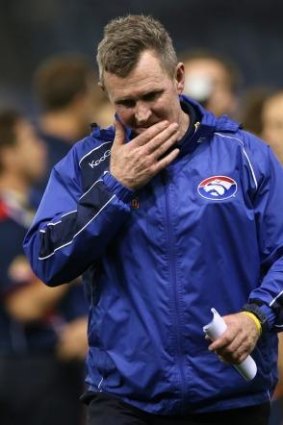 Blame me for horror week, says Western Bulldogs coach