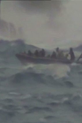Navy commander recalls horror of Christmas Island rescue