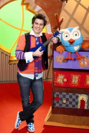 Life's a hoot for Perth-bound kids entertainer (and dad-to-be) Jimmy Giggle