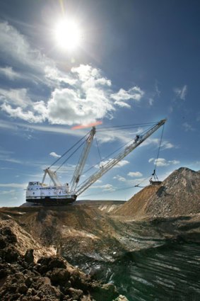 Xstrata gives green light to Rolleston expansion