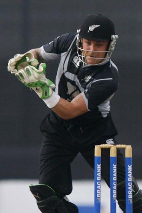 Brendon McCullum gives up NZ wicketkeeper role