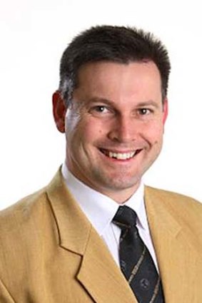 Millionaire mourns Allison Baden-Clay