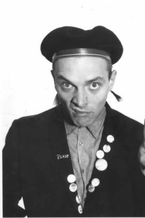 Rik Mayall died of heart attack after run, wife says