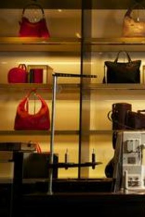 Fashionistas captivated by Gucci's artisan assembly line