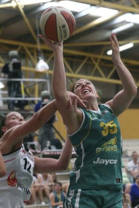 Old mates to test Kunek grit