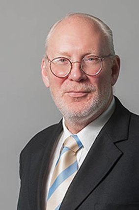 Queensland health ombudsman: Leon Atkinson-MacEwen to take over