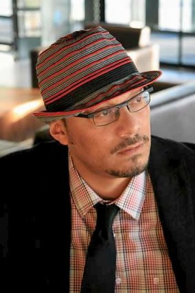 'Pump up the Jam' mix master in the house