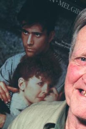 Gibson files for divorce ... at 93