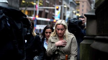 Keli Lane screams and collapses as jury finds her guilty of murdering ...