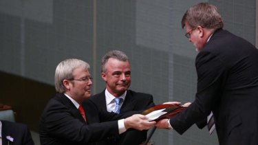 Rudd apology to stolen generations returned