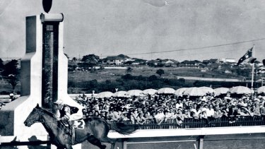 Two champion brothers: Todman and Noholme