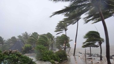 Tourists flee in frantic scenes as devastating floods hit Fiji