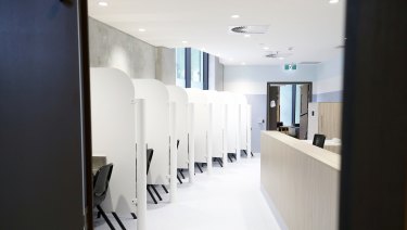 Up to 300 people a day to use Melbourne's first safe injecting rooms