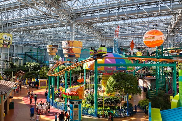 Top 10 most unusual attractions in shopping malls
