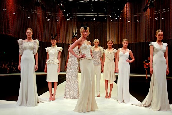 Meandering Myer models
