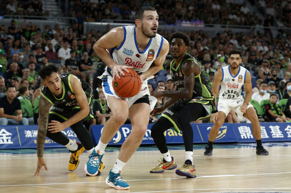 NBL 2022-23: ‘Biggest hole to fill’: Melbourne United, South East ...