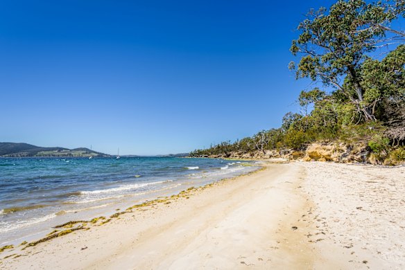 The top 10 best, most beautiful beaches in Tasmania
