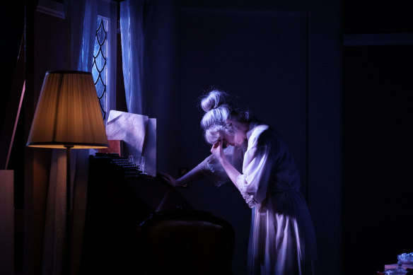 Theatre review: The Woman and the Car by Mark Langham