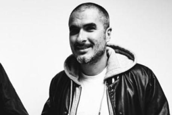 Meet Zane Lowe, the DJ scratching out Beats 1 for Apple Music