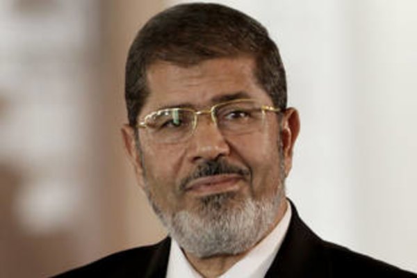 Egypt's Morsi annuls controversial decree expanding his powers