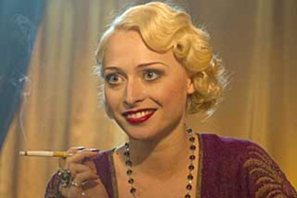 Underbelly: turning flappers into a group of slappers and slashers