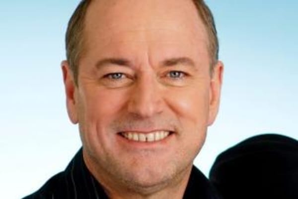 3AW's Ross Stevenson and John Burns steam back to the top